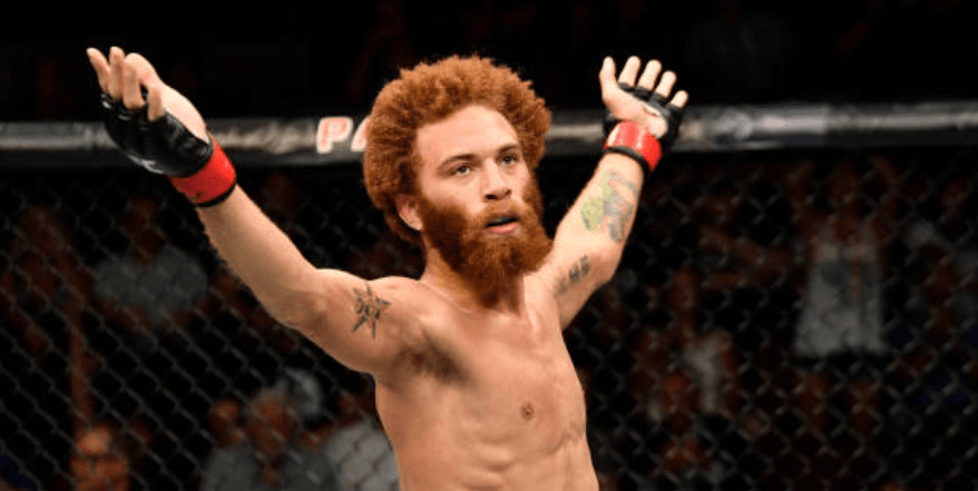 Violent Bob Ross treft Steven Peterson tijdens UFC Nashville MMA DNA